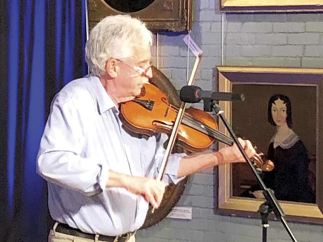 Lecturer plays crowd like a fiddle at Blennerhassett Museum | News ...